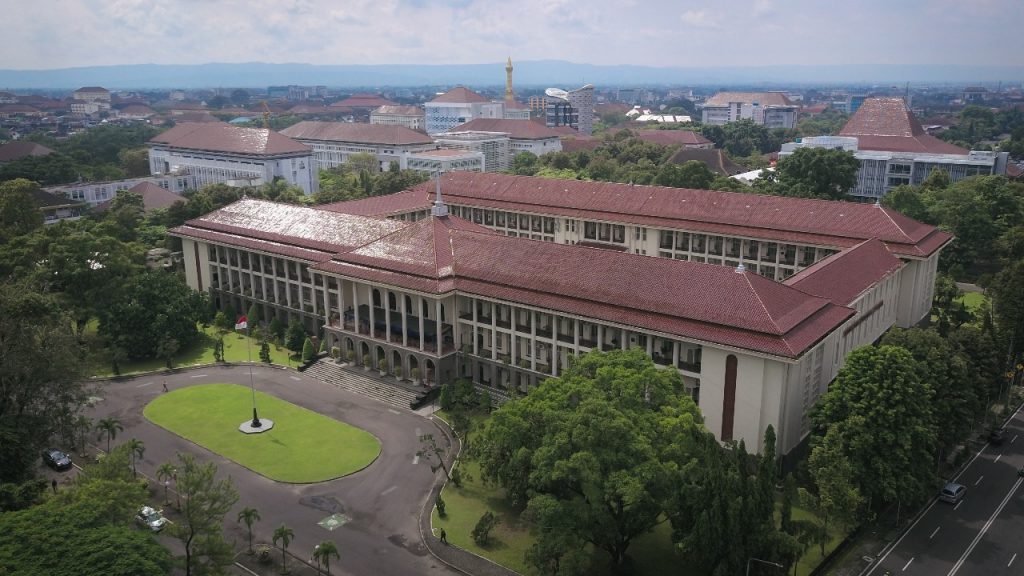 UGM Sosialisasi Program Merdeka Belajar Kampus Merdeka - Star Jogja FM