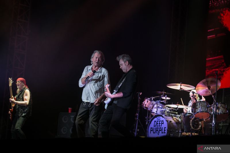 Rhoma Irama Jadi kejutan dalam Konser Deep Purple - Star Jogja FM