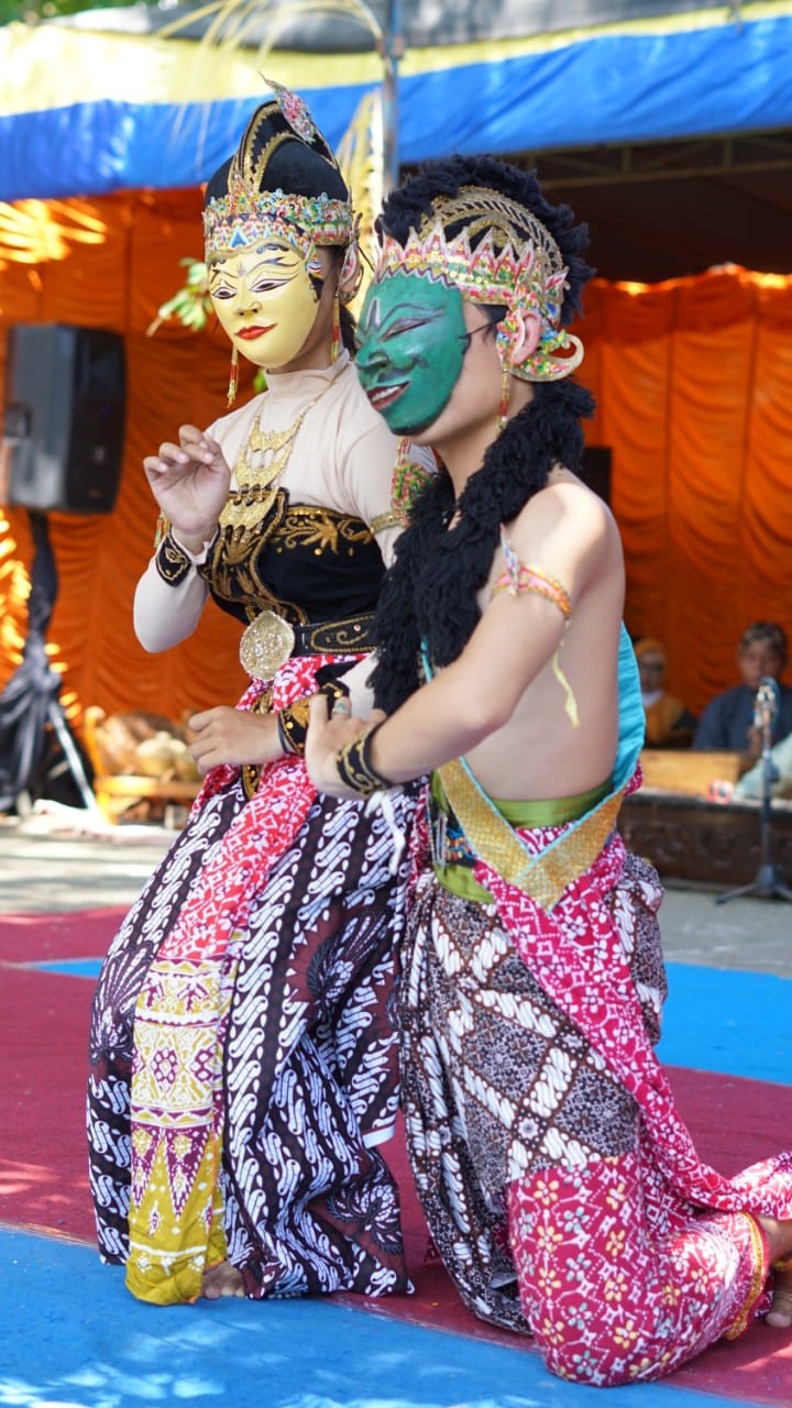 Mengenal Wayang Topeng Duwet Sebagai Warisan Budaya - Star Jogja FM