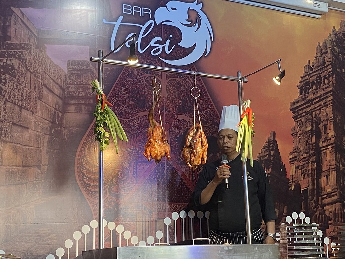 Bebek Asap Jadi Signature Menu Baru The Rich Jogja Hotel - Star Jogja FM