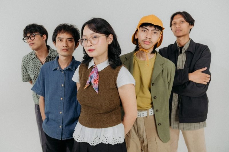 Band Indie Pop Indonesia Rilis Ulang Dua Mini Album di Jepang - Star ...