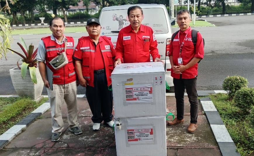 PMI Kota Yogyakarta Kirim 200 Kantong Darah ke Korban Bencana Sumatra ...